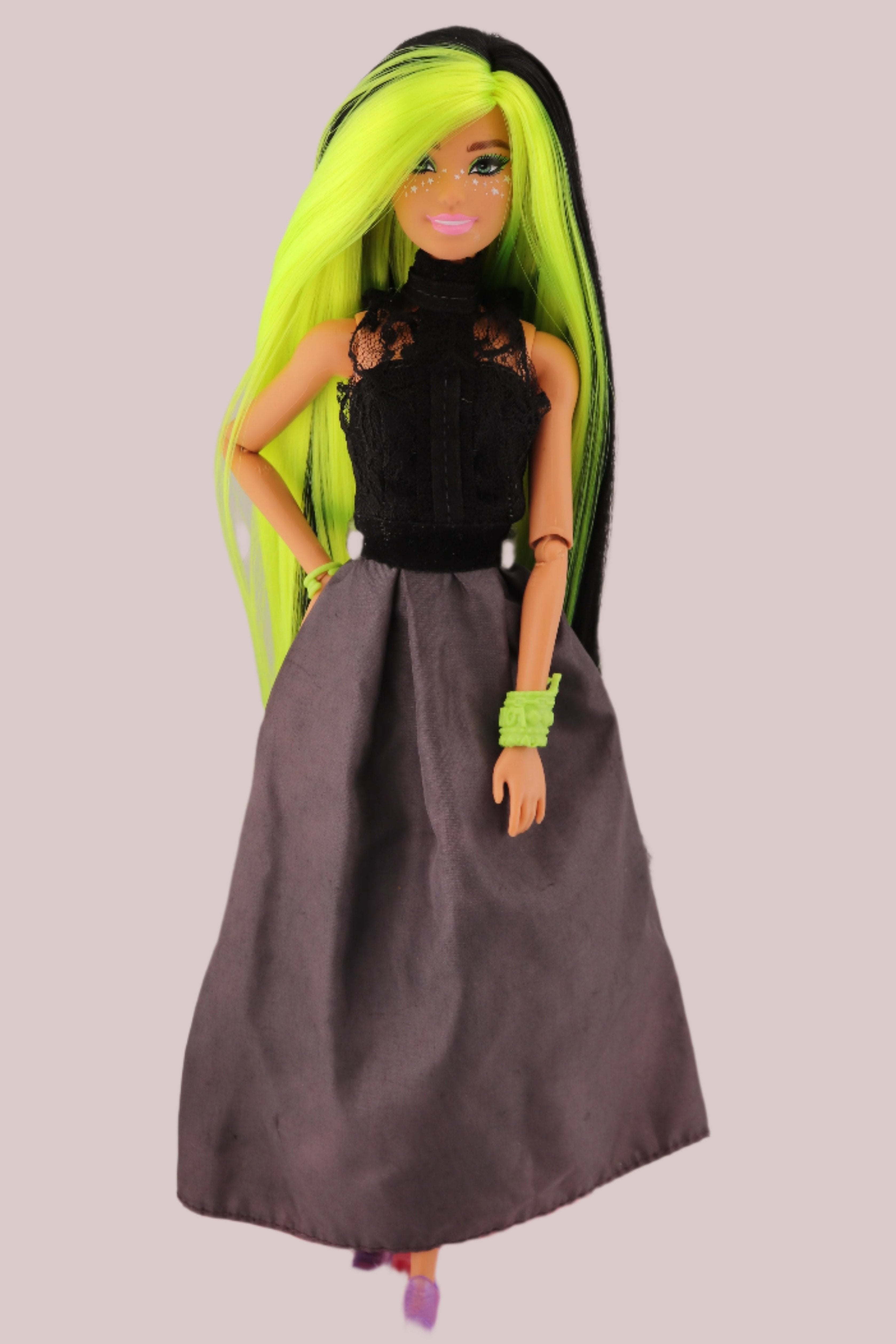 MySpace Custom Barbie – Twiggy's Doll Hospital
